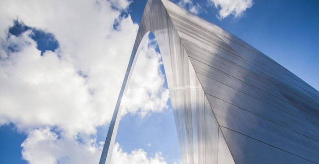 3 of the Most Famous Stainless Steel Sculptures - Tampa Steel